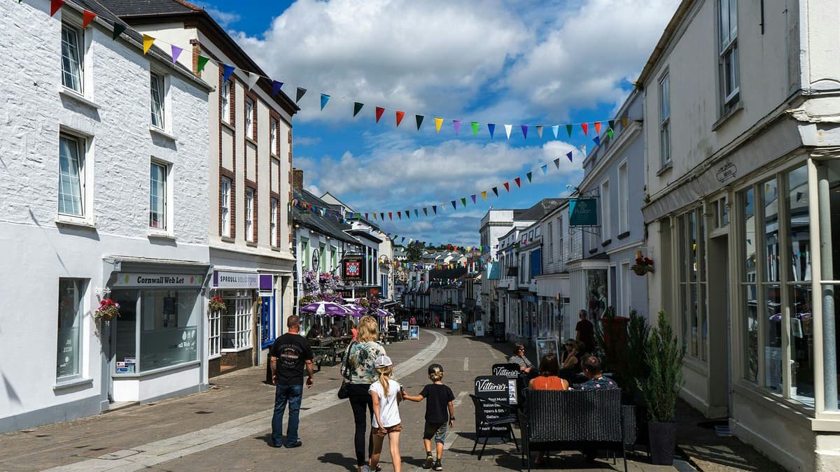 Discover the Riverside Town of Wadebridge
