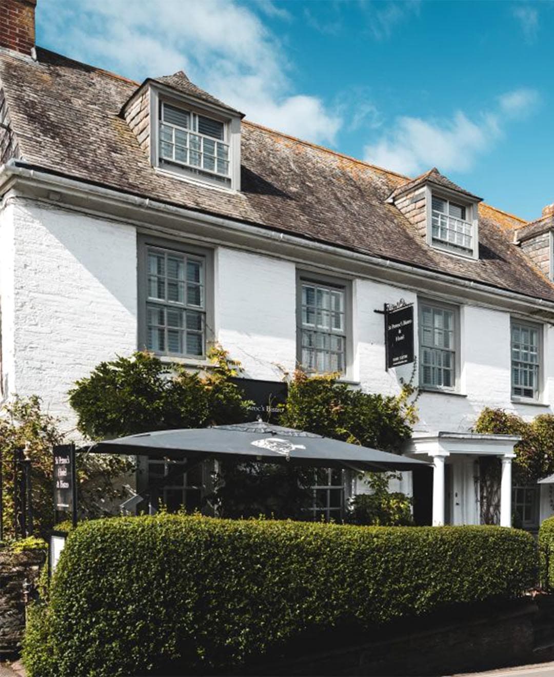 Padstow: A Charming Working Fishing Port Nestled on the North Coast