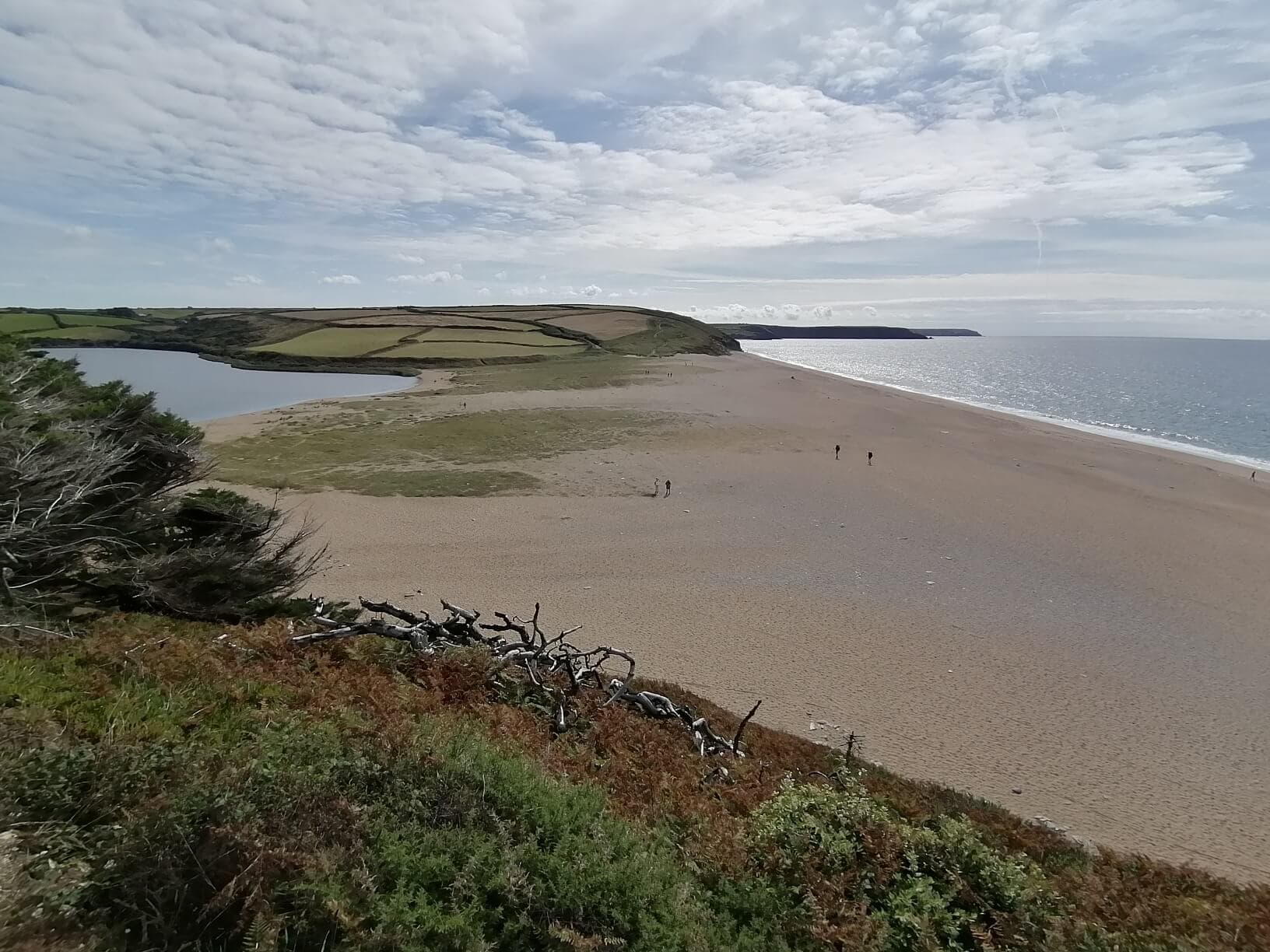 Visit Cornwall | Beaches: Loe Bar Beach