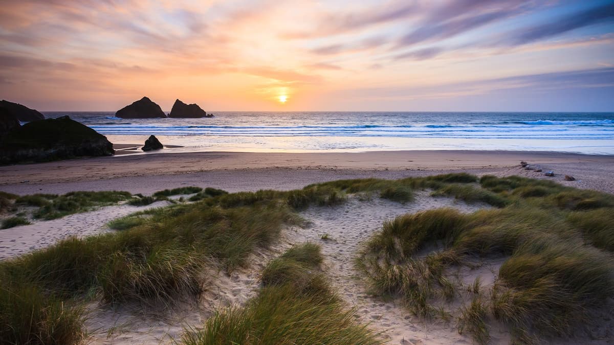Visit Cornwall | Beaches: Holywell Bay Beach